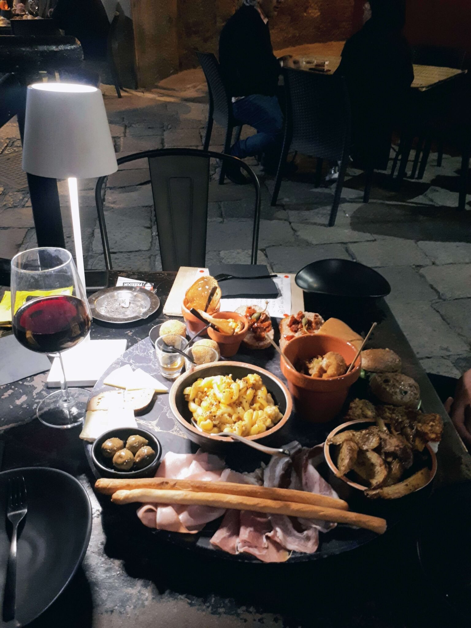 Palermo Nightlife - The Ultimate Guide to Palermo's Parties, Bars, and More