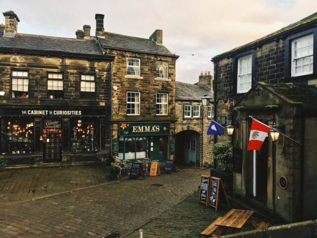10 Places to Visit in Northern England, According to a Northerner!