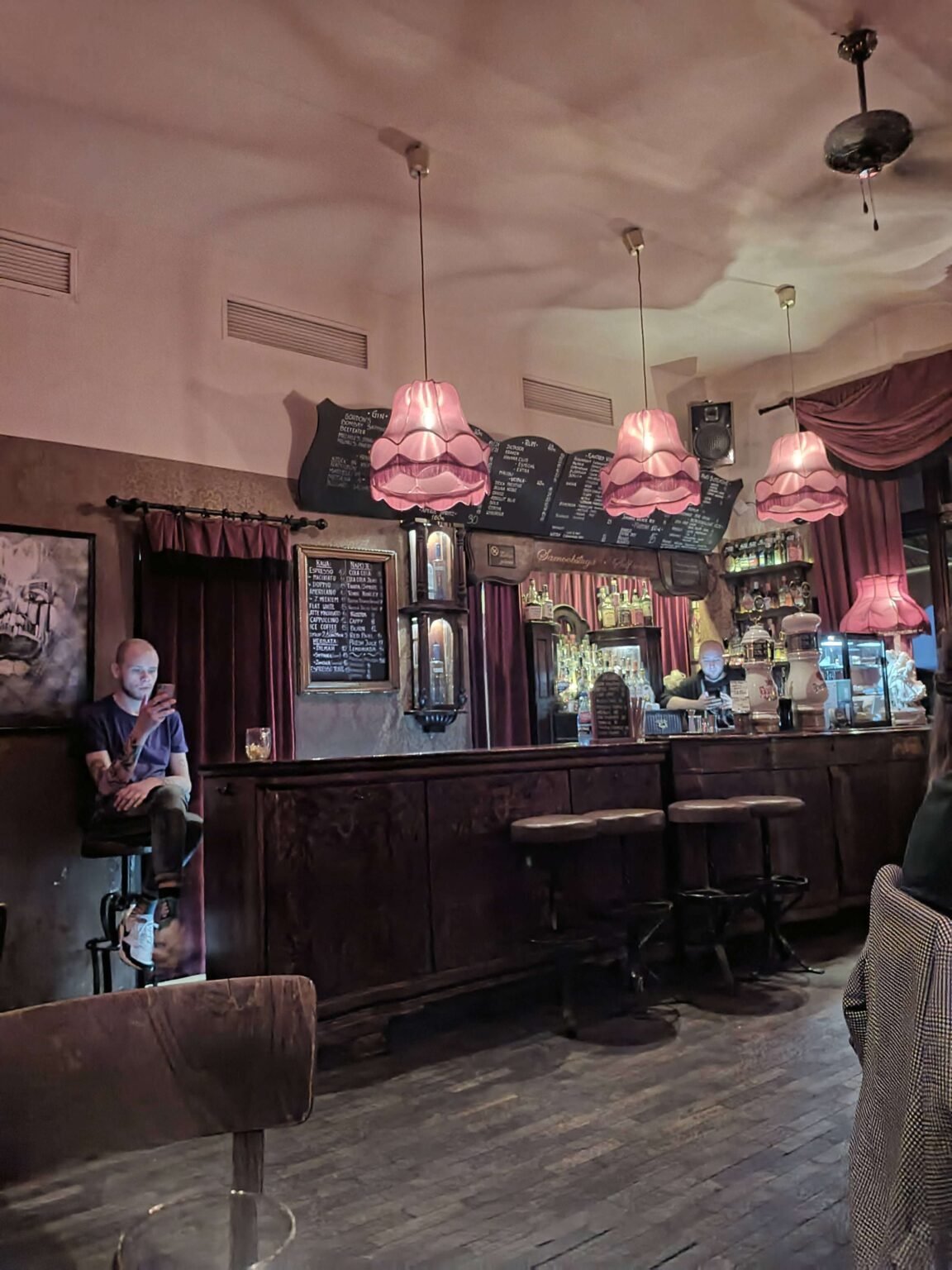 Nightlife in Krakow - The Ultimate Guide to Bars and Clubs in Krakow