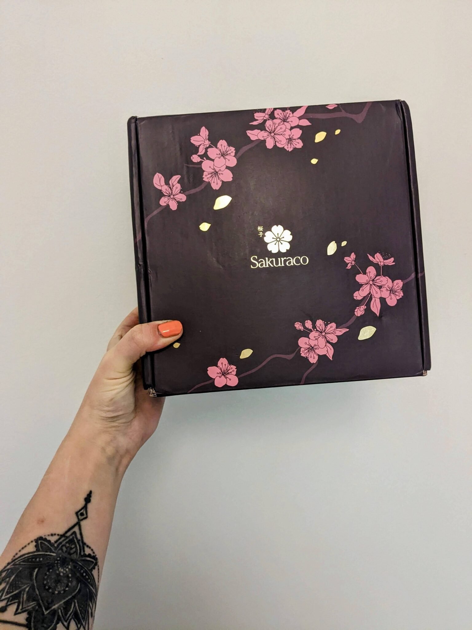 Are Sakuraco Boxes Worth It? | Sakuraco Review - Travelling Jezebel Are ...
