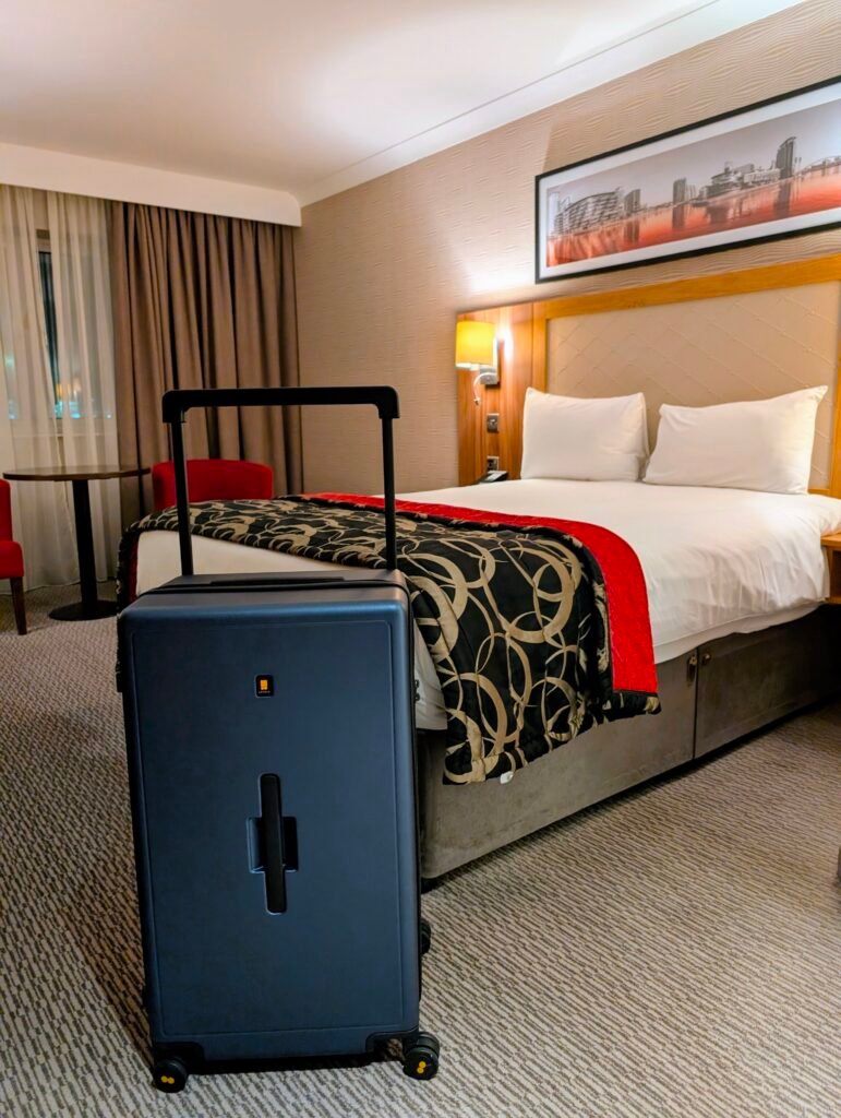 Level8 Luggage Review: Are Luxury Level8 Suitcases Worth the Hype ...